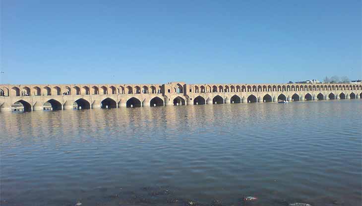 پل چوبی اصفهان | تصاویر، تاریخچه، مسیر دسترسی به پل چوبی اصفهان - بزن ...